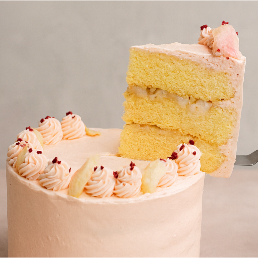 White Peach Lychee Cake (4/6/8/10/12 inch) - Edith Patisserie